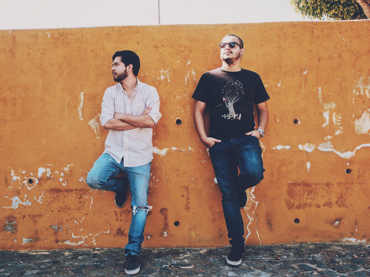 Kind Of Lonely | Yellow Bones