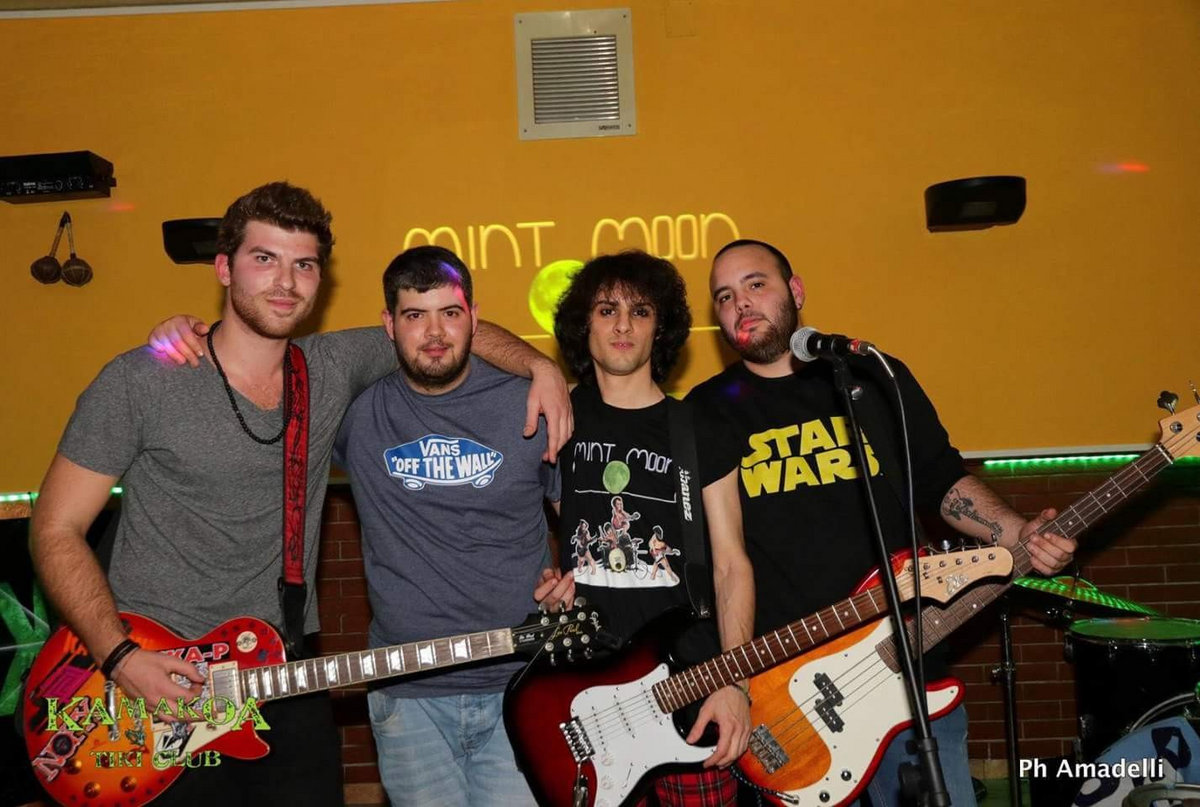 Demotape | Mint Moon