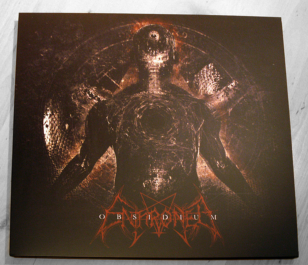 Obsidium | Enthroned