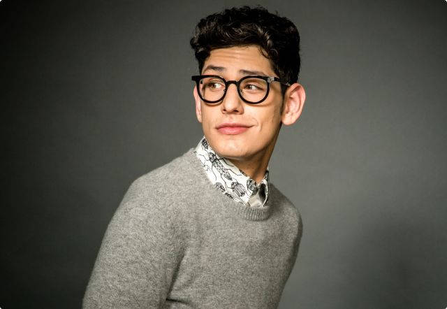 Matt Bennett Without Glasses