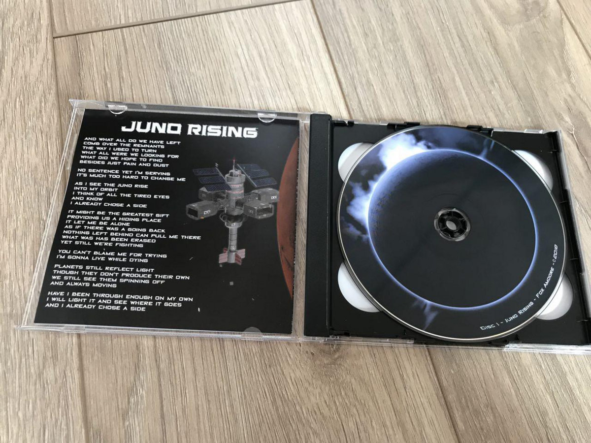 Juno Rising | Fox Amoore