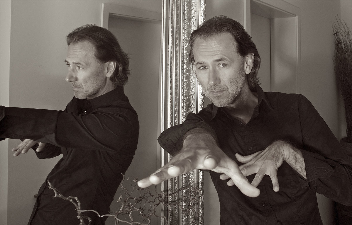 Kingdom In The Sky (original Soundtrack Bhutan 26° 28°N) | Jens Lueck