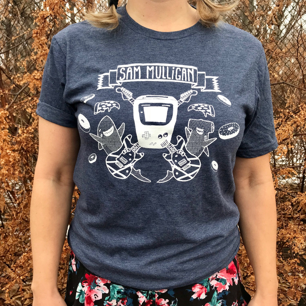 Sam Mulligan "Crest" T-shirt | Sam Mulligan