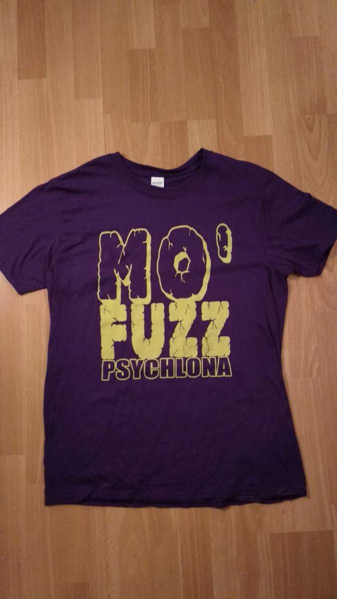 Mo' Fuzz T-shirt | Psychlona