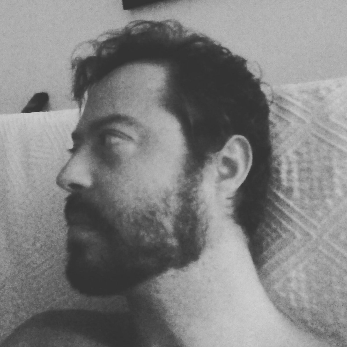 Servile | Fernando Saul