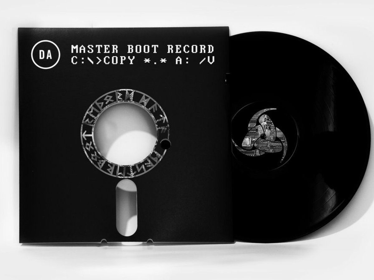 C:\>COPY *.* A: /V | MASTER BOOT RECORD