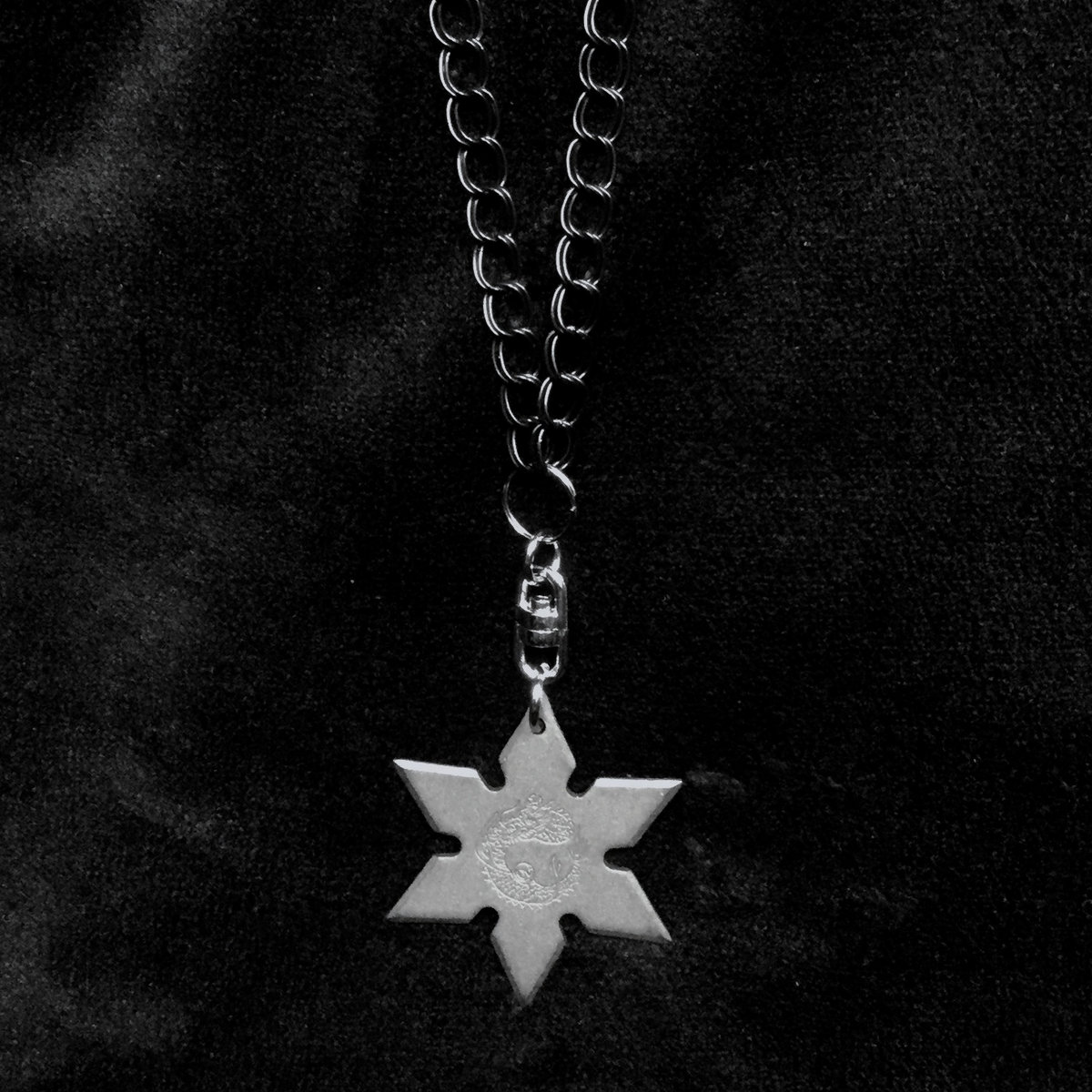 Ninja Star Necklace long ARKMprime