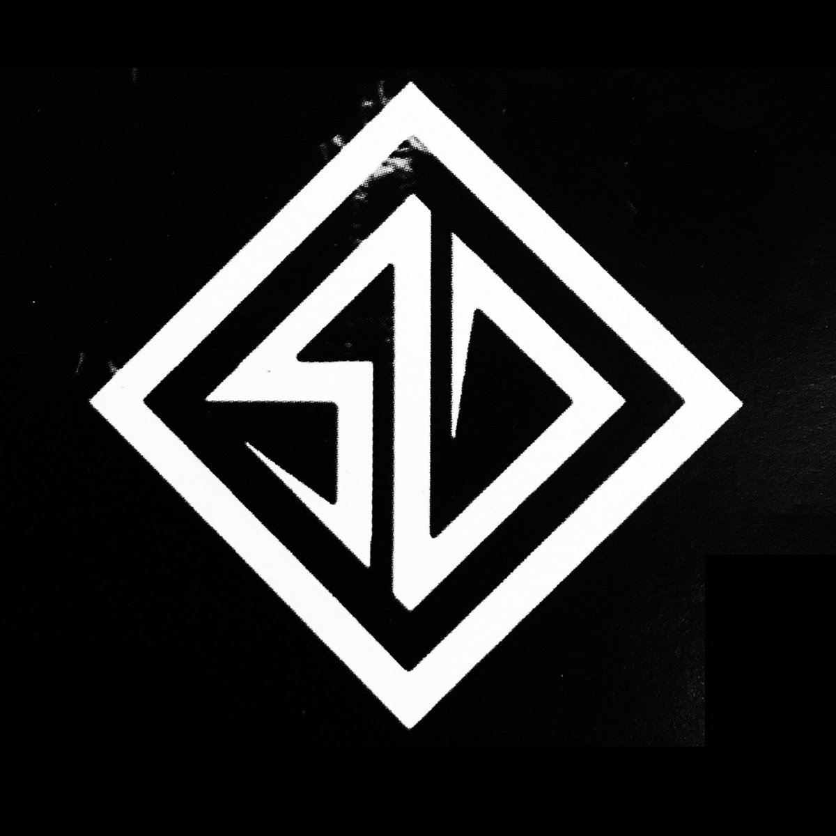 Storm & Stress | Still Life Decay