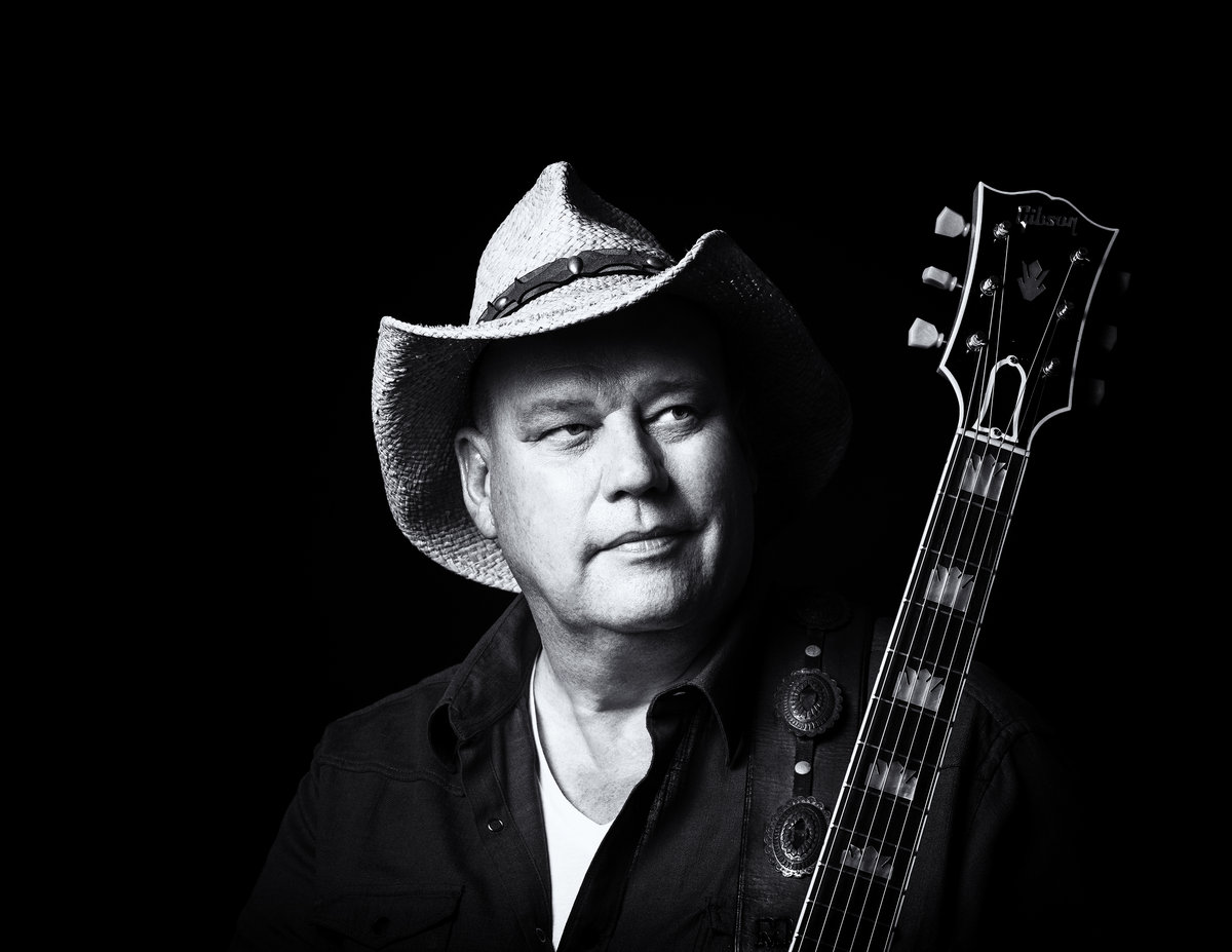 60 Different Years | GAEDE