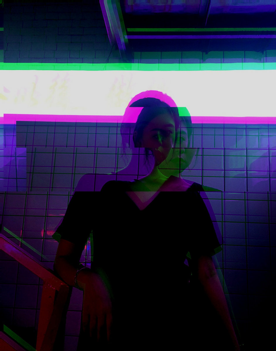 Music from a non-existant horror game | Clo