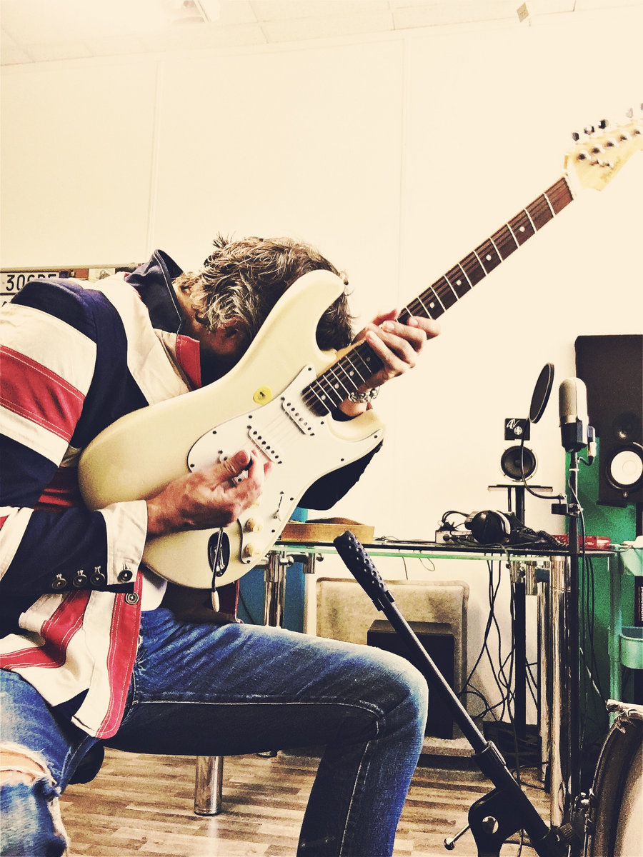 WHITE REGGAE | Bat Heavy