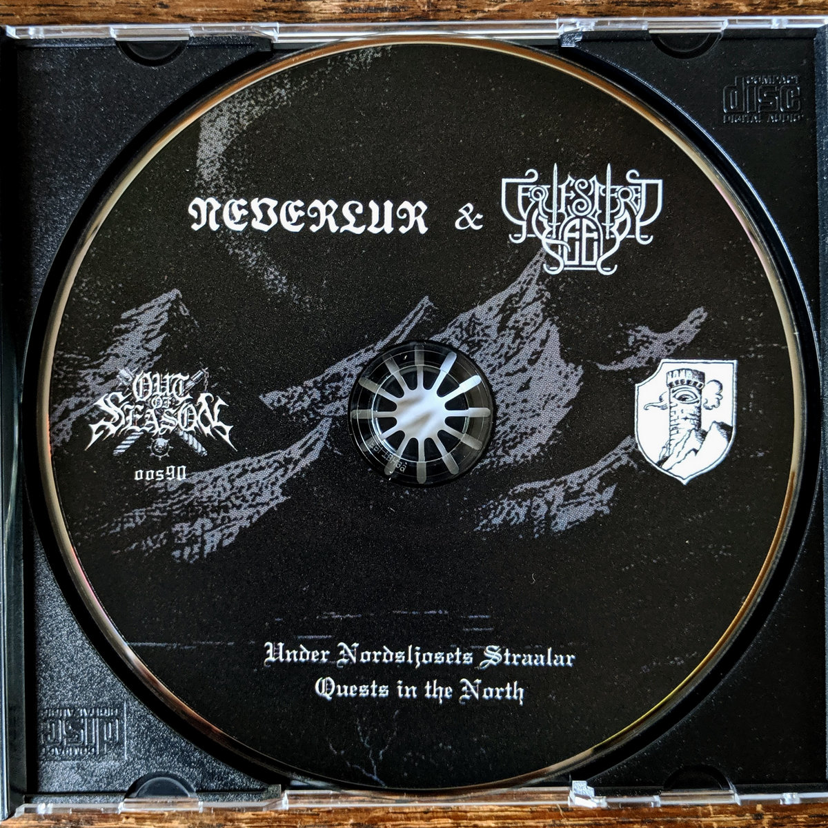 Under Nordljosets Straalar | Neverlur