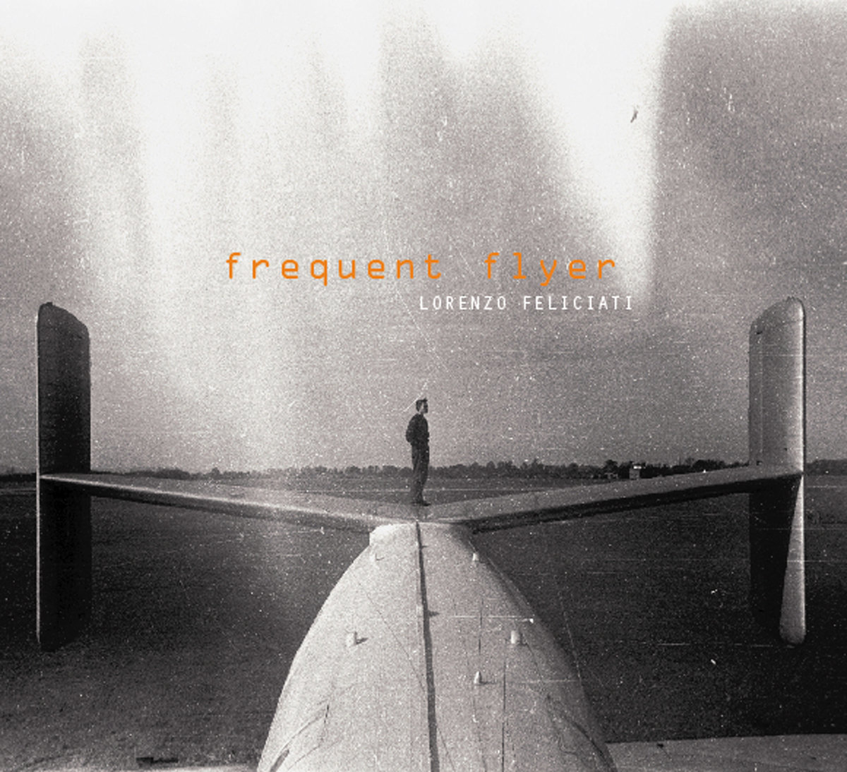 Frequent Flyer | Lorenzo Feliciati
