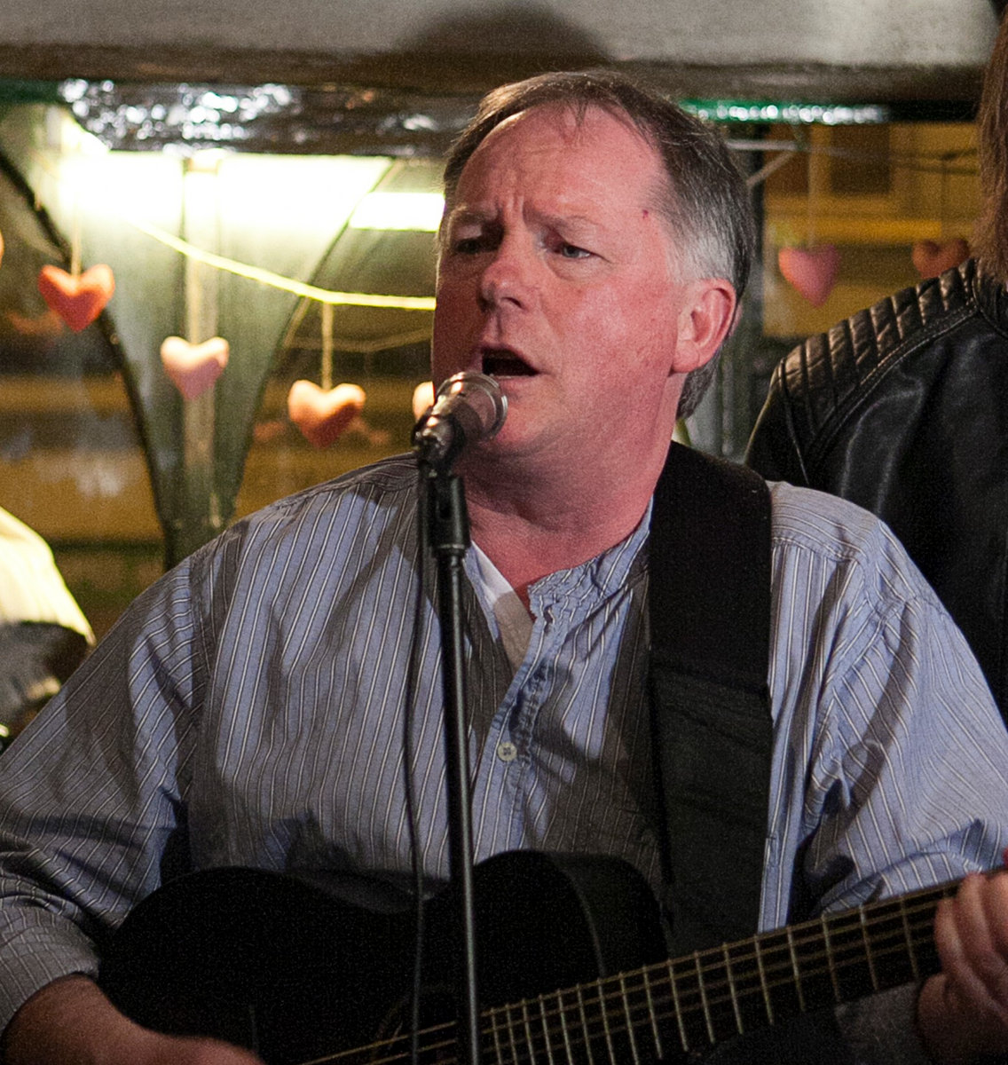 Skinstown | Ian Barry