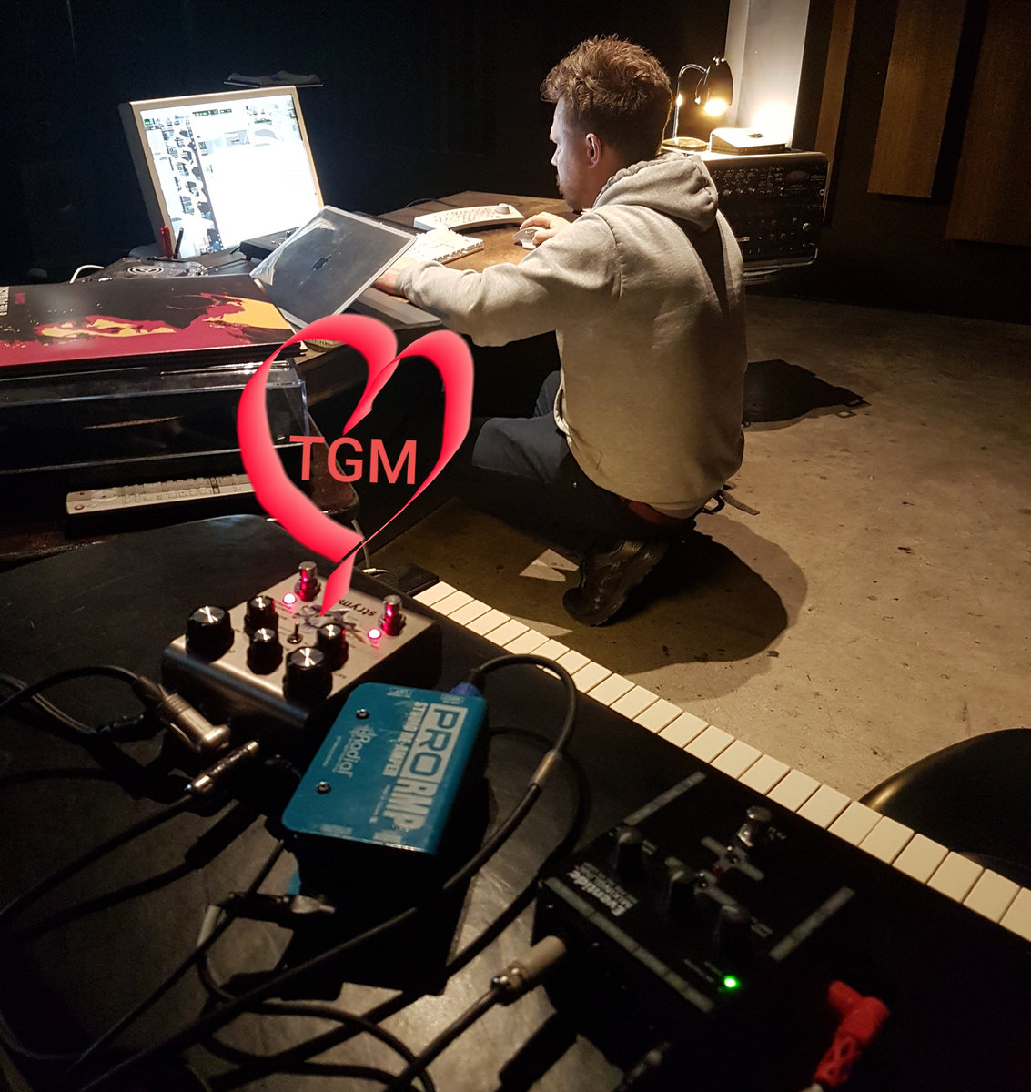 STOCK | Julien Wilson