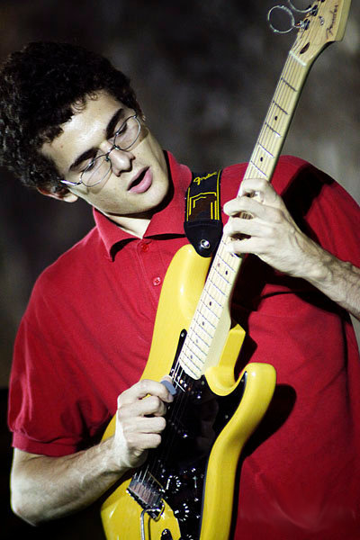 Ravens Like Desks | Stefano Carbonelli