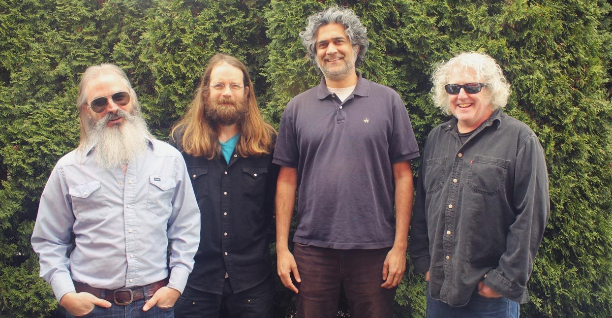 Psych-Rockers Wooden Shjips Battle the Apocalypse on “V.” | Bandcamp Daily