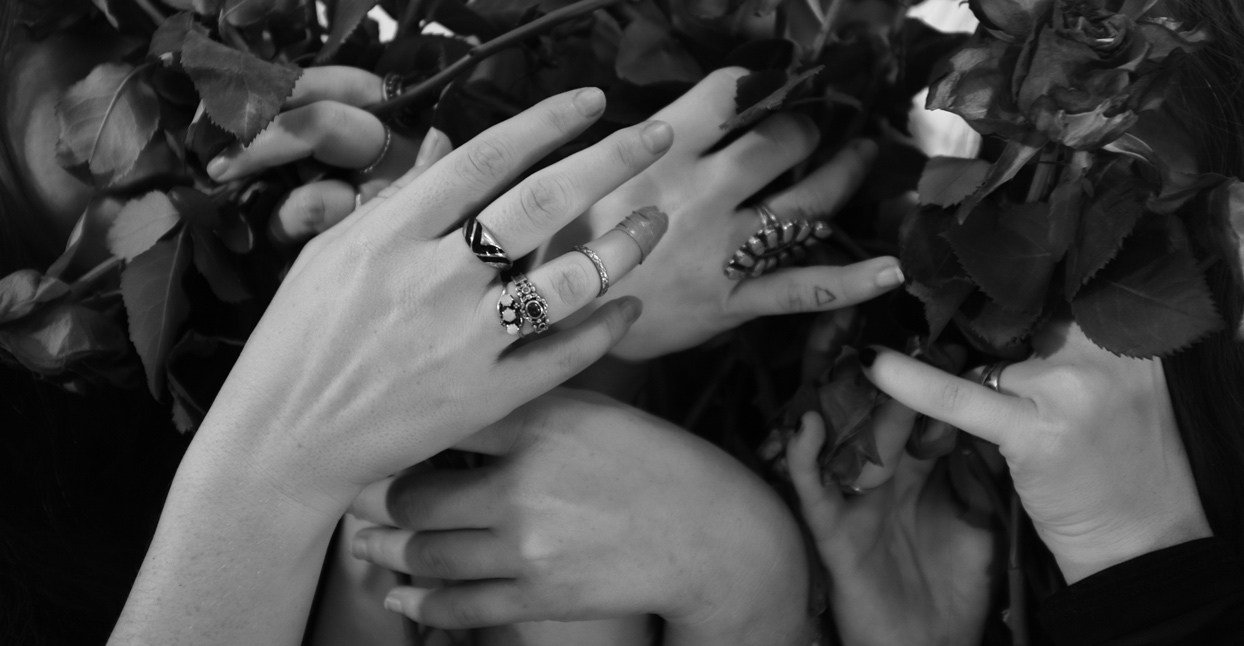 Weeping Icon’s Roaring No Wave Asks Probing Questions About Modern Life ...
