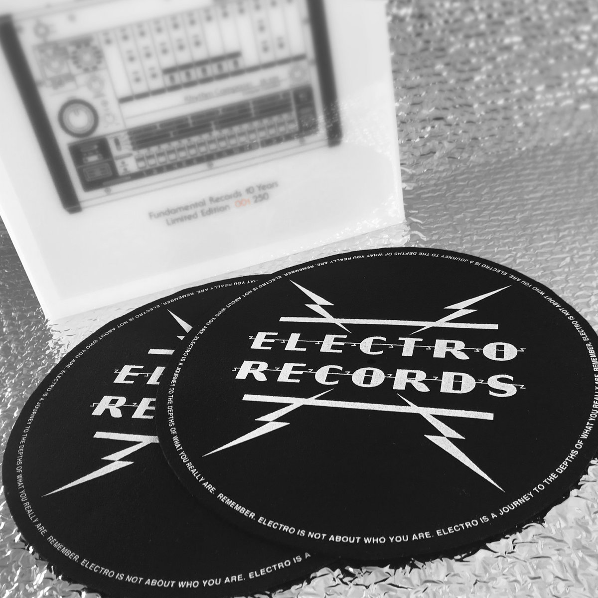 808 BOX FUNDAMENTAL RECORDS 10 YEARS - LIMITED 250 UNITS | Fundamental ...