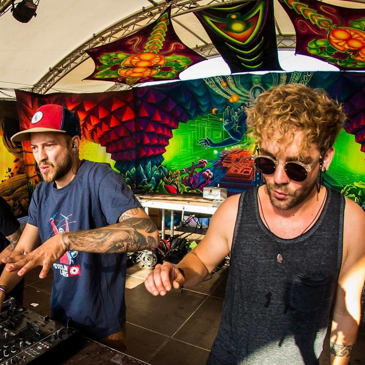 Rinkadink & Tsuyoshi & Uni - Bahamut (Rugrats Remix) | RUGRATS