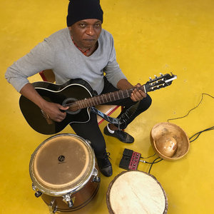 Music | shak shakembo
