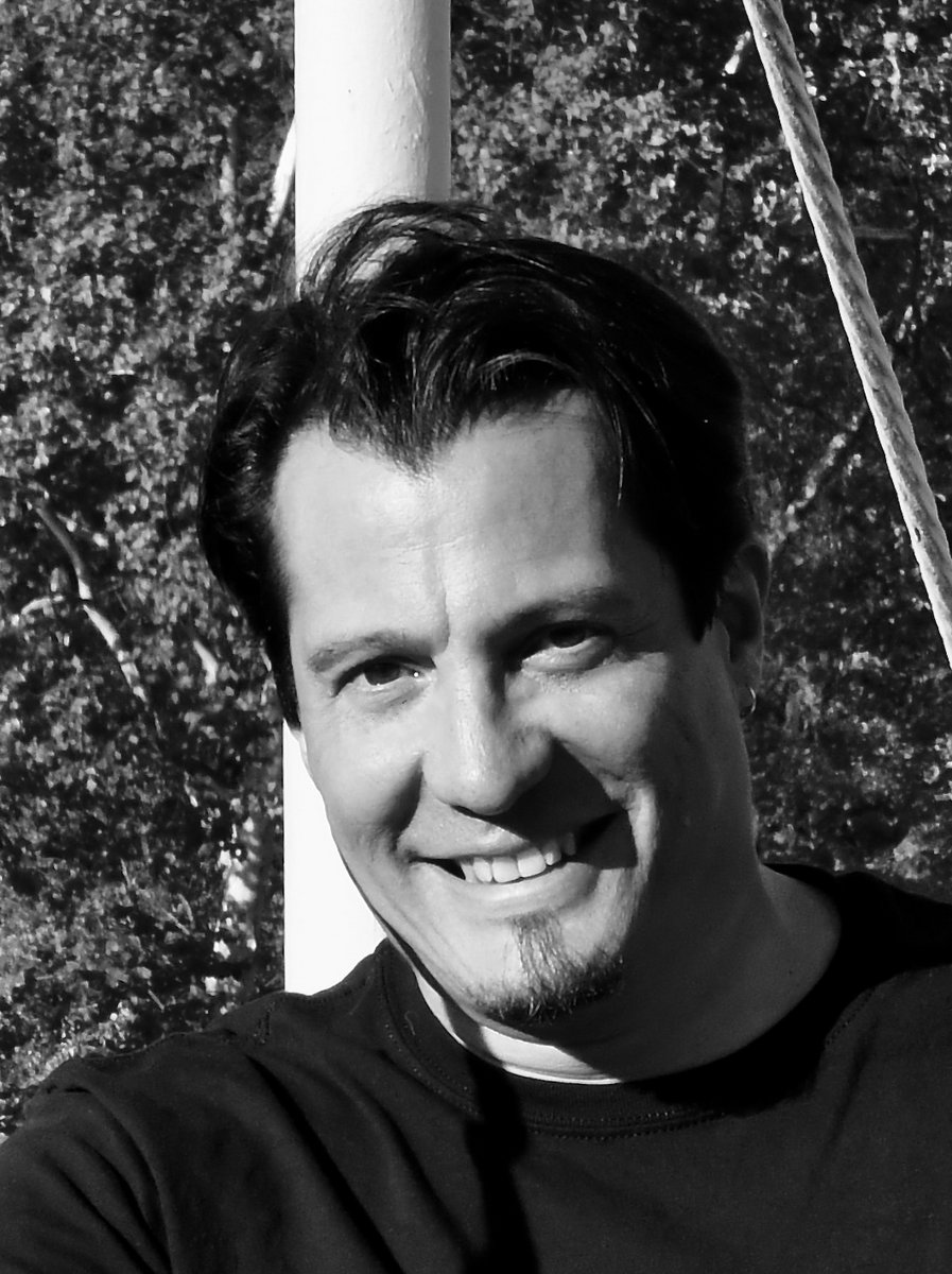 Precious Seconds | Michael Massimo