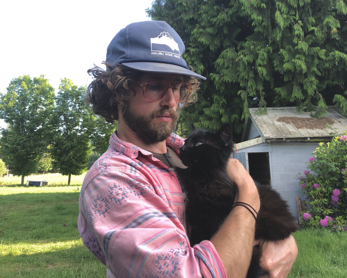 Headnoggerz Yule Love | Stephen Alton Lewis