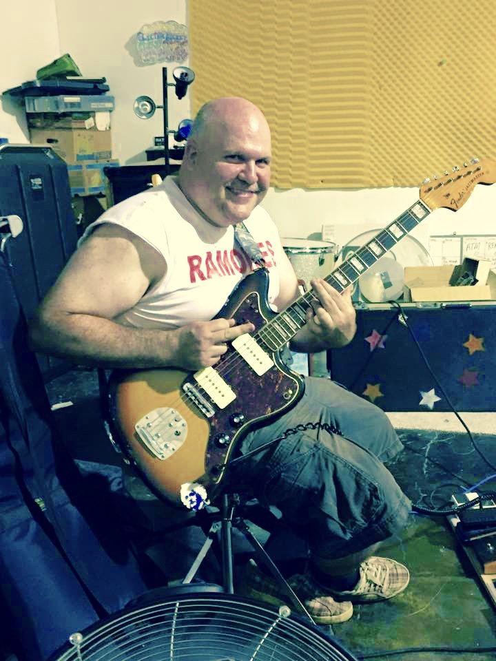 Shoegazy Giuseppi and Ricky Ritardo | Space Orphans