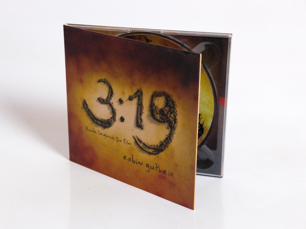 A Guide to the Solo Discography of Cocteau Twins’s Robin Guthrie ...