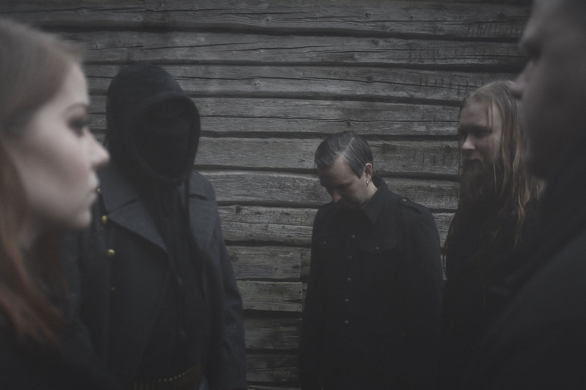 Noitia on minun sukuni | Hiidenhauta