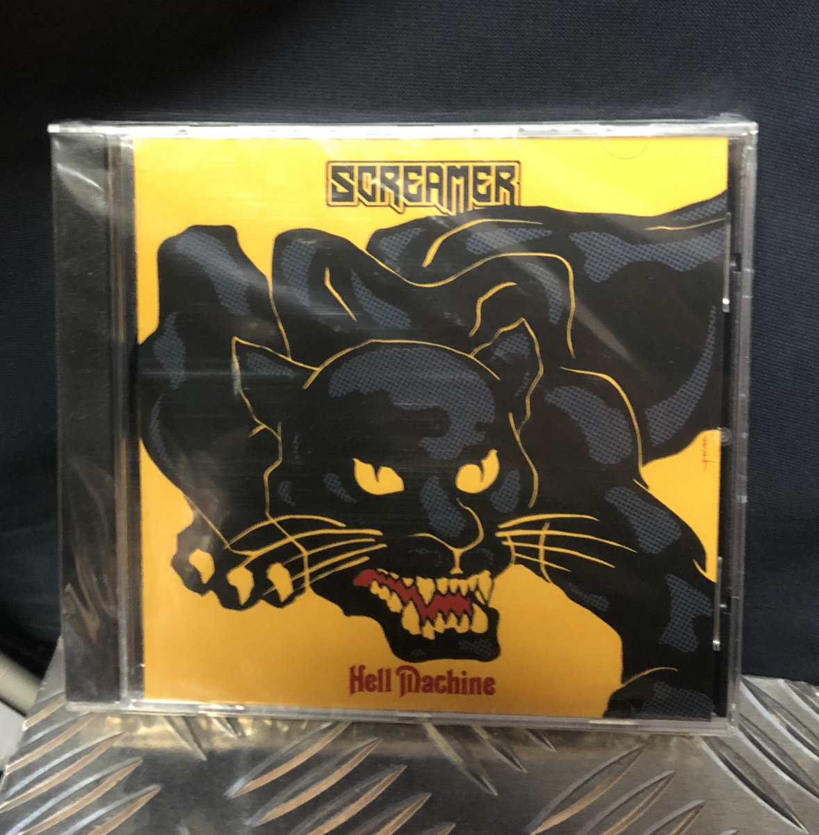 HELL MACHINE | Screamer