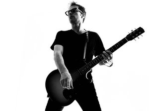 Music | Rob Moss and Skin-Tight Skin