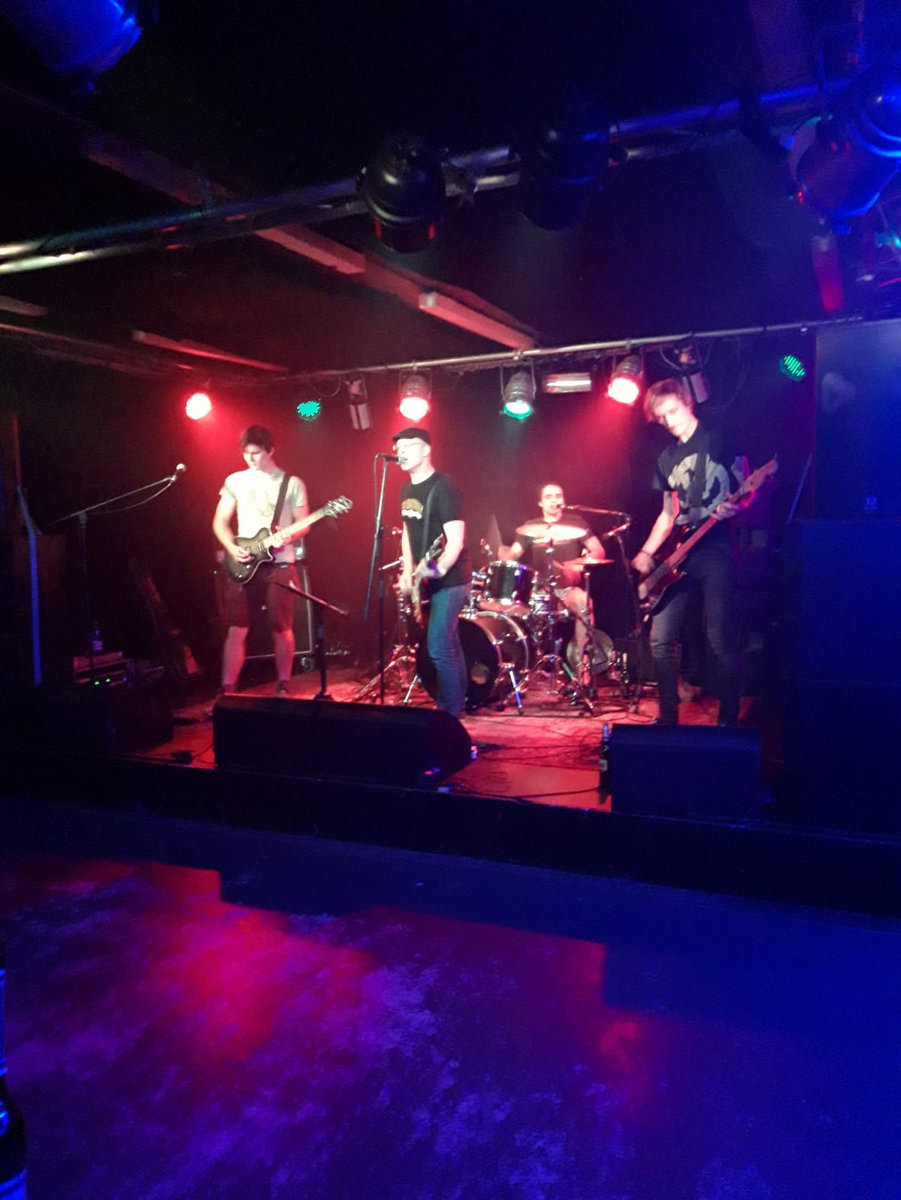 demo 2020 | The Chevrons