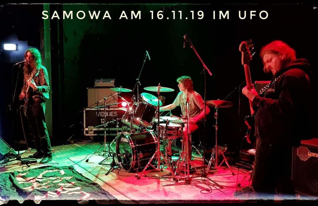 Flight Of The Golden Phoenix | Samowa