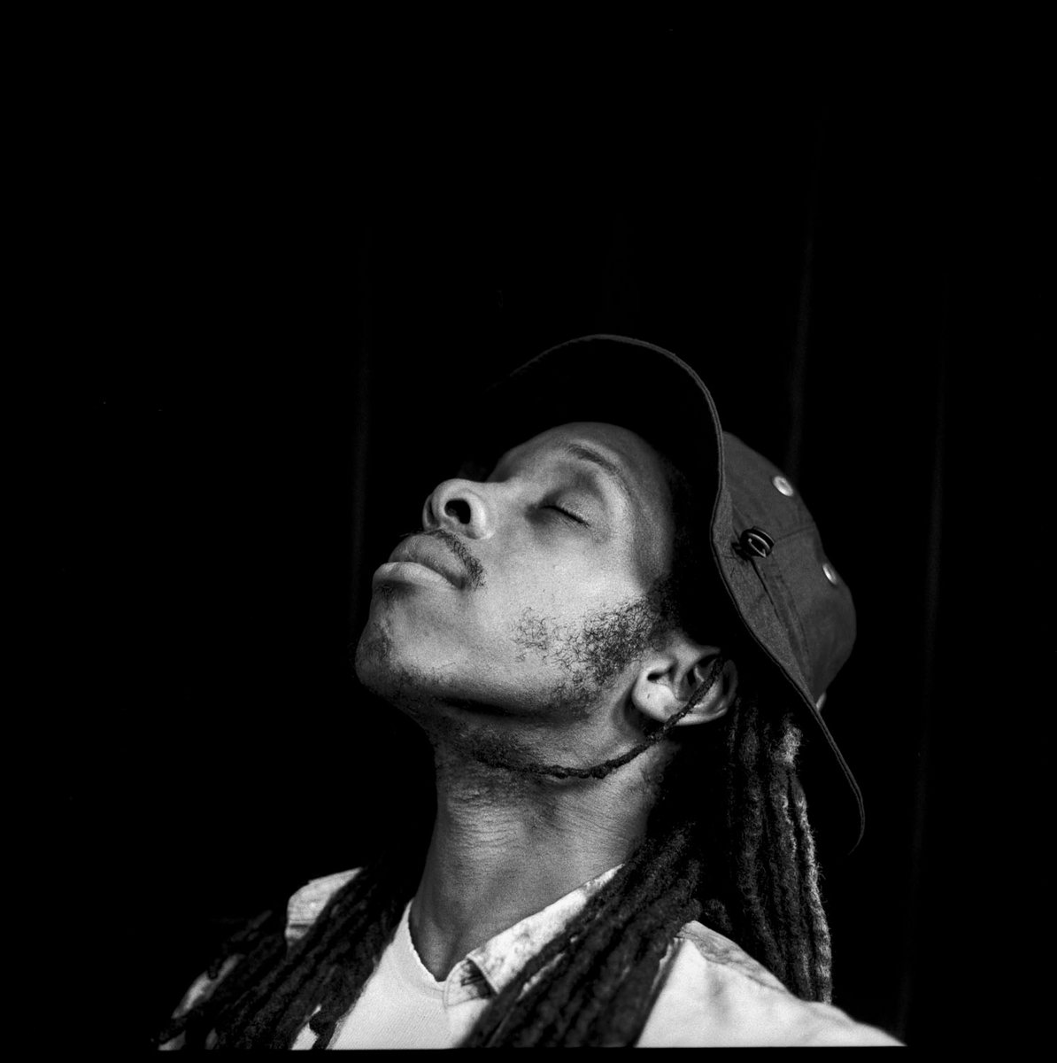 Music | NeONE The Wonderer