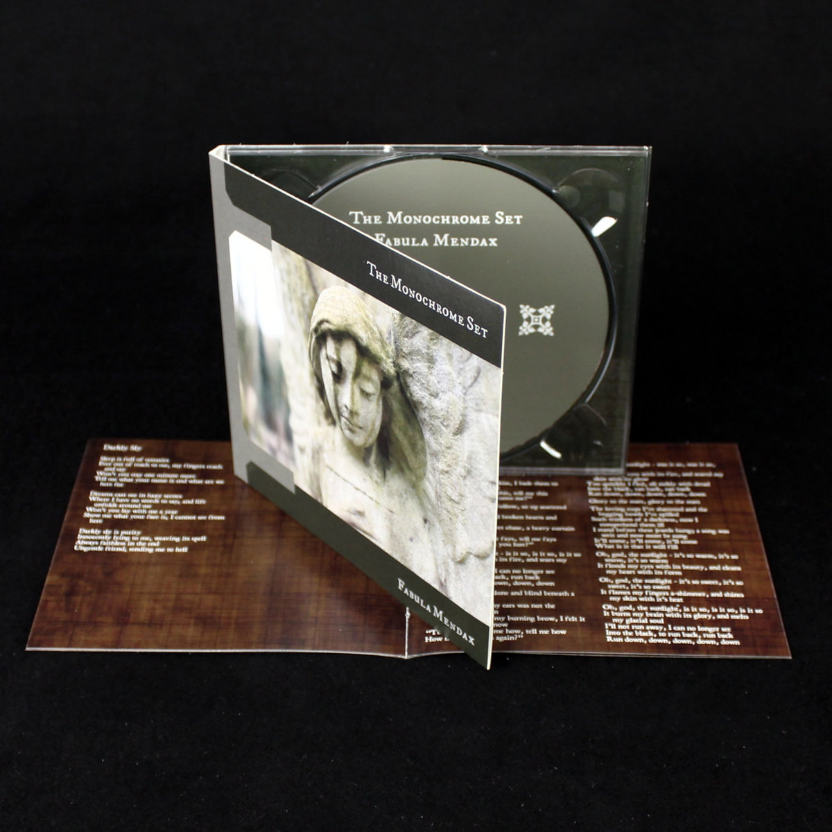 Fabula Mendax | The Monochrome Set