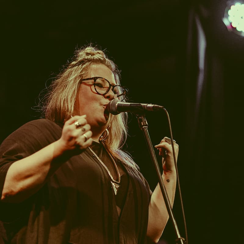 Live at Wesley Anne (with Stella Anning) | LHĒON feat. Stella Anning ...