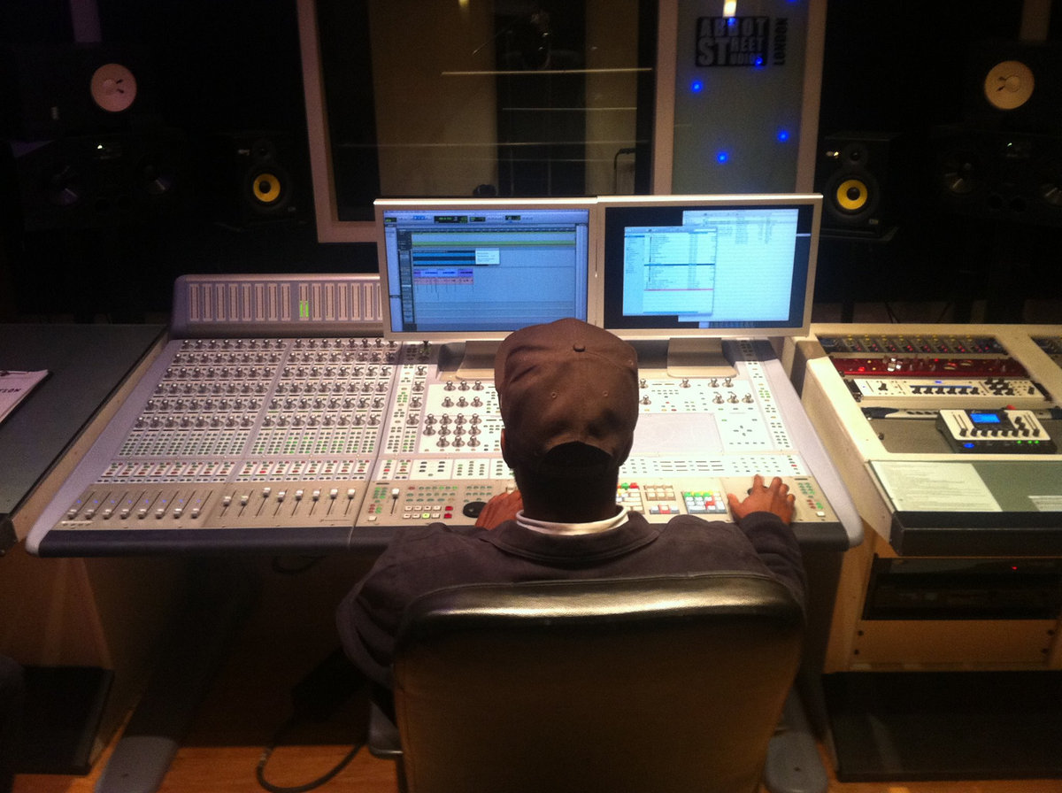 Vibrations | 86 Baby