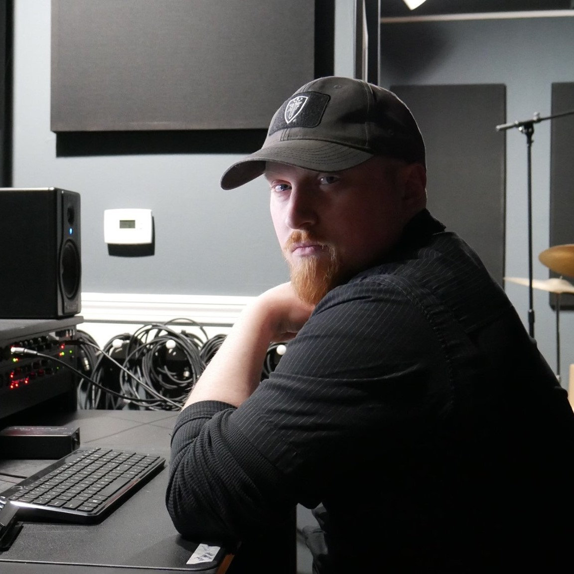 Music | Dustin Farnum