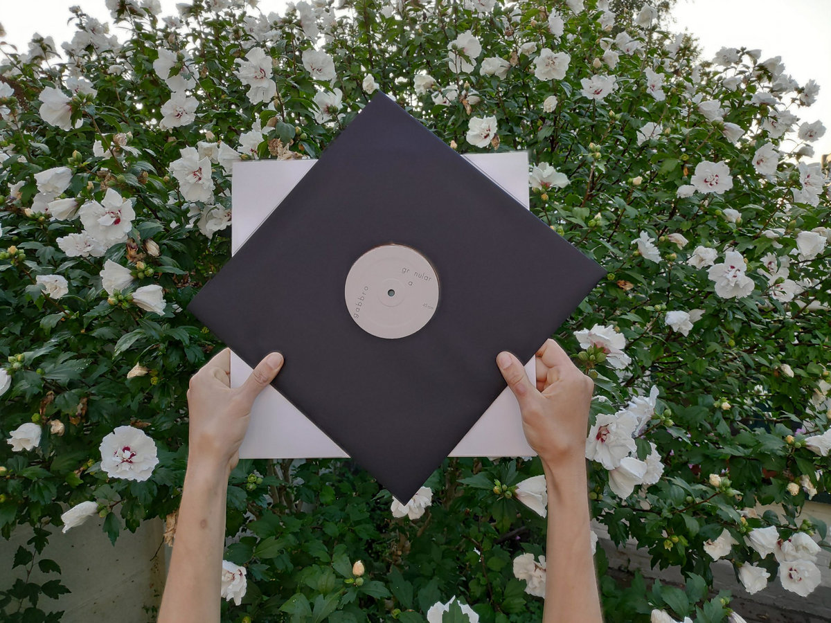 granular | g a b b r o | Hanne De Backer