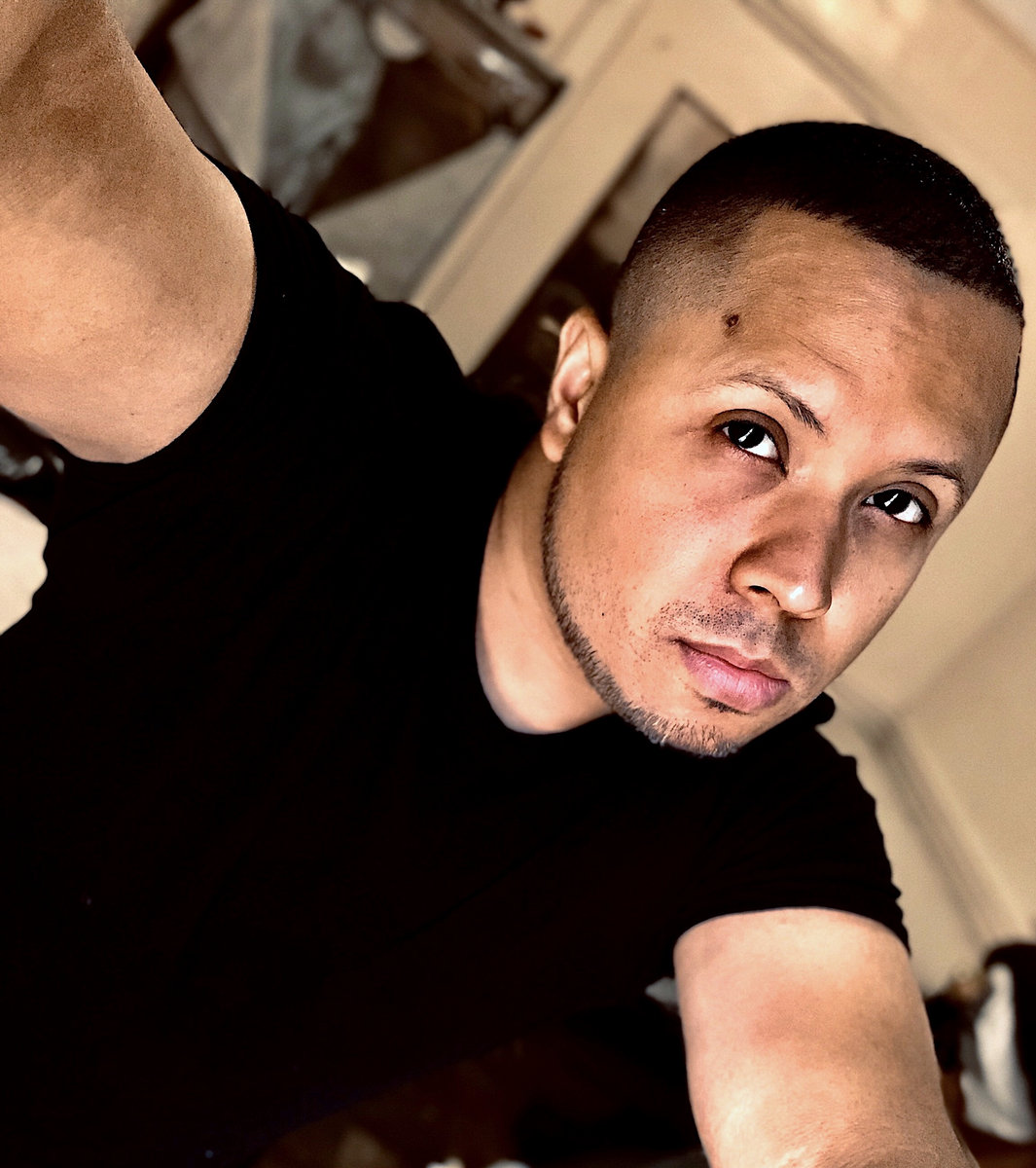 tonight | moses medina