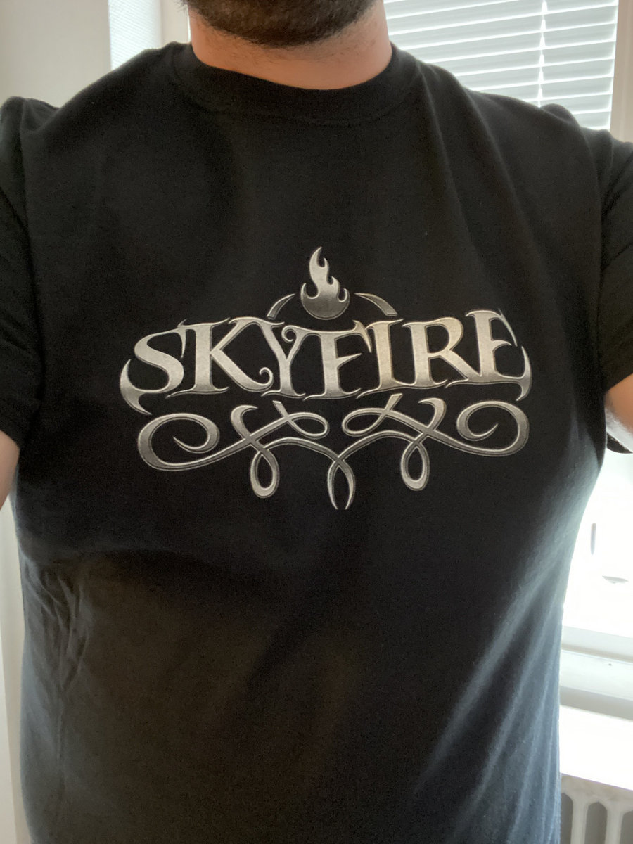 SKYFIRE Logo black T-shirt | Skyfire