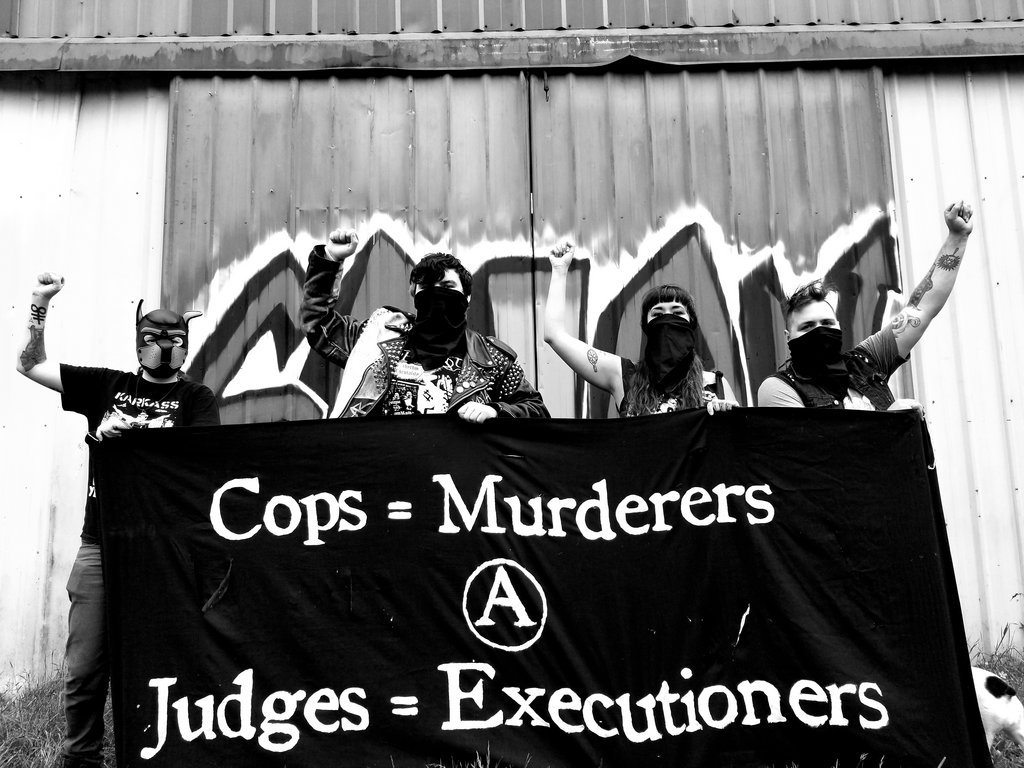 Collecting Teeth | Viveka