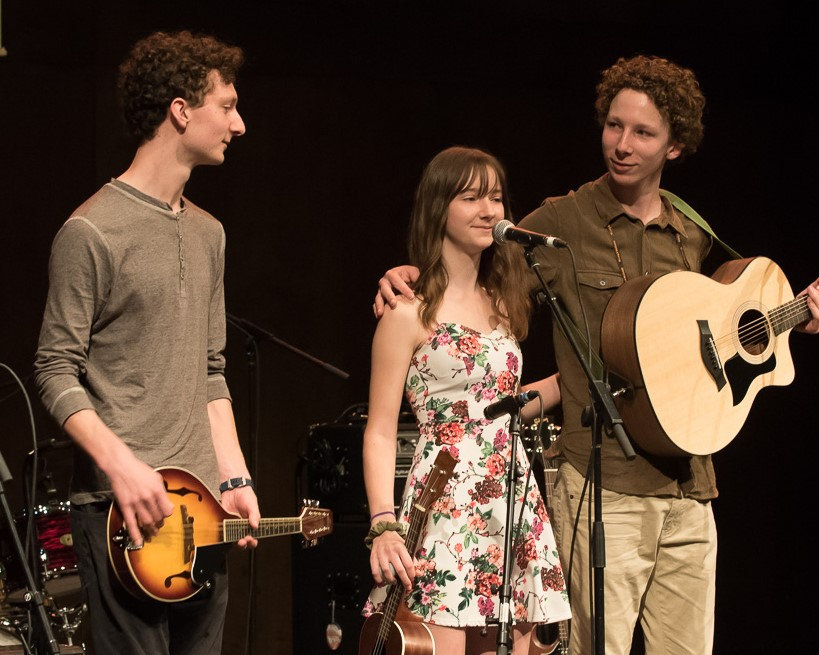 Music | The Gilberts