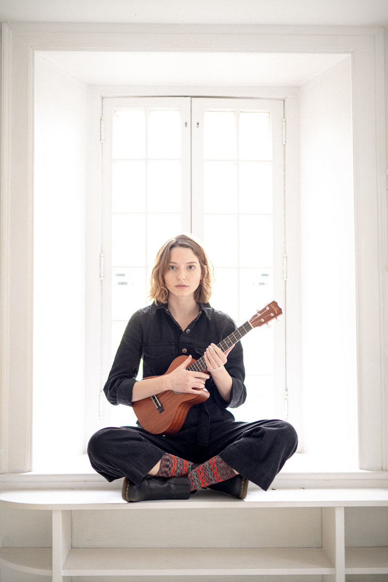 Soon To Rise | Hayley Ellison