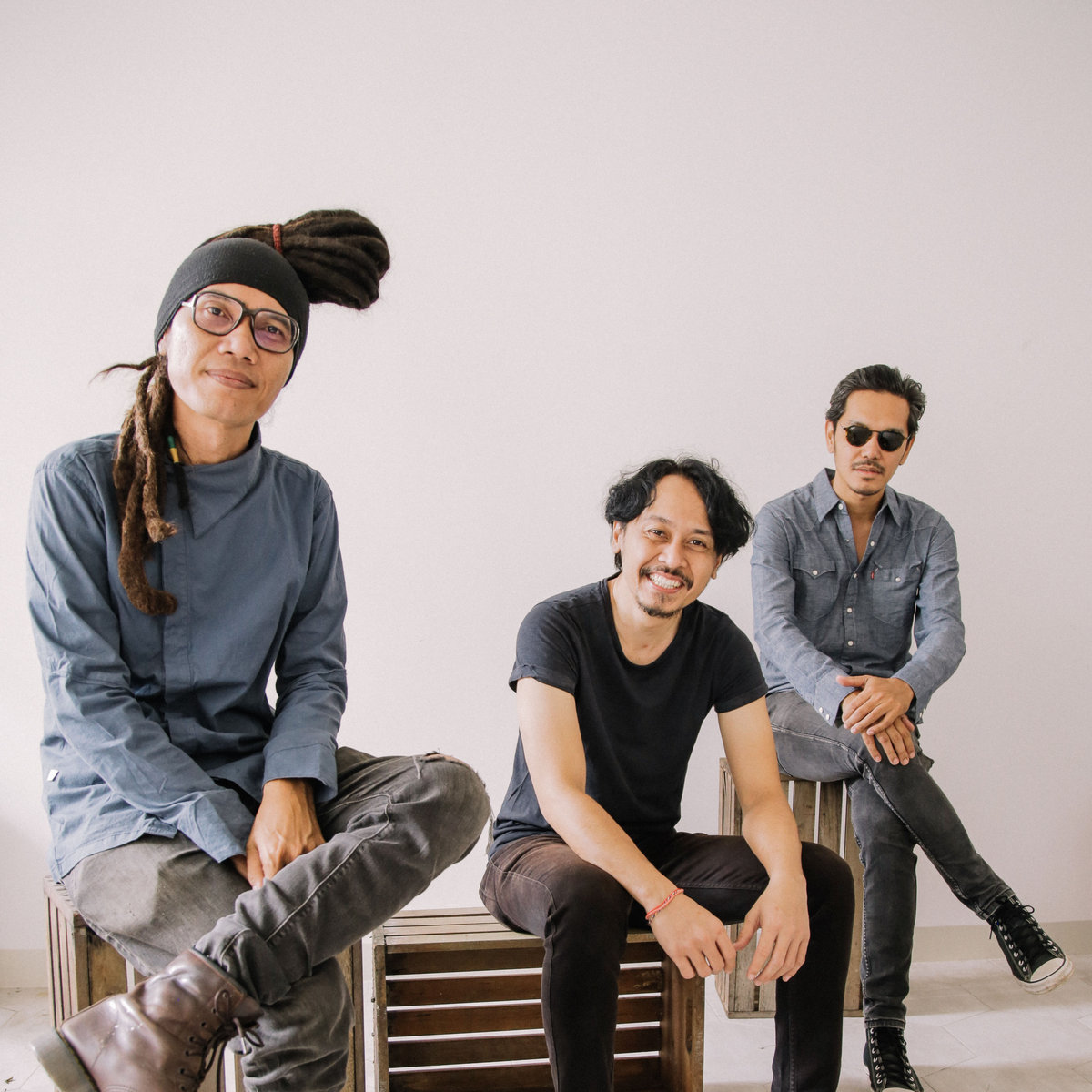 Setara (EP) | Dialog Dini Hari