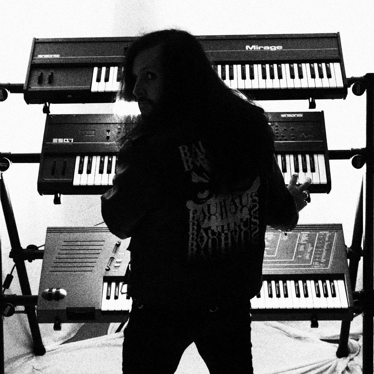 Everything Goes With Black | slashdance