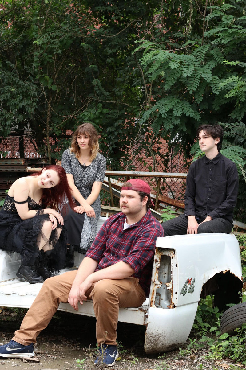 Get the Keys We're Leaving | Box Head