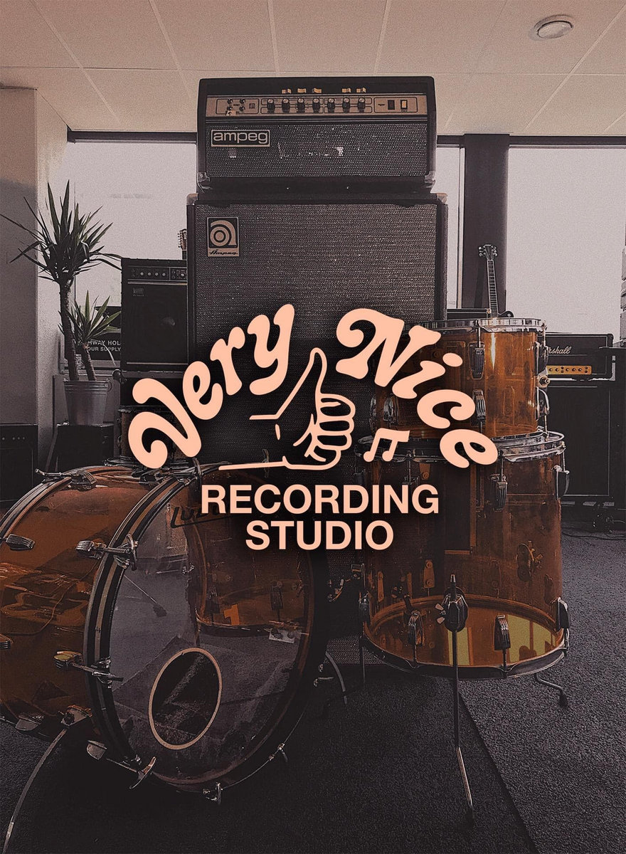 petites musiques d'ambiance | Loïc de Messancy | Very Nice Recording Studio