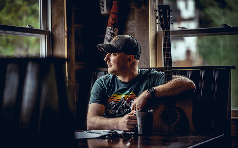 Whiskey & Me | Justin Fancy